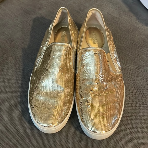 Michael Kors | Shoes | Gorgeous Michael Kors Gold Sequin Shoes Sz 8 ...